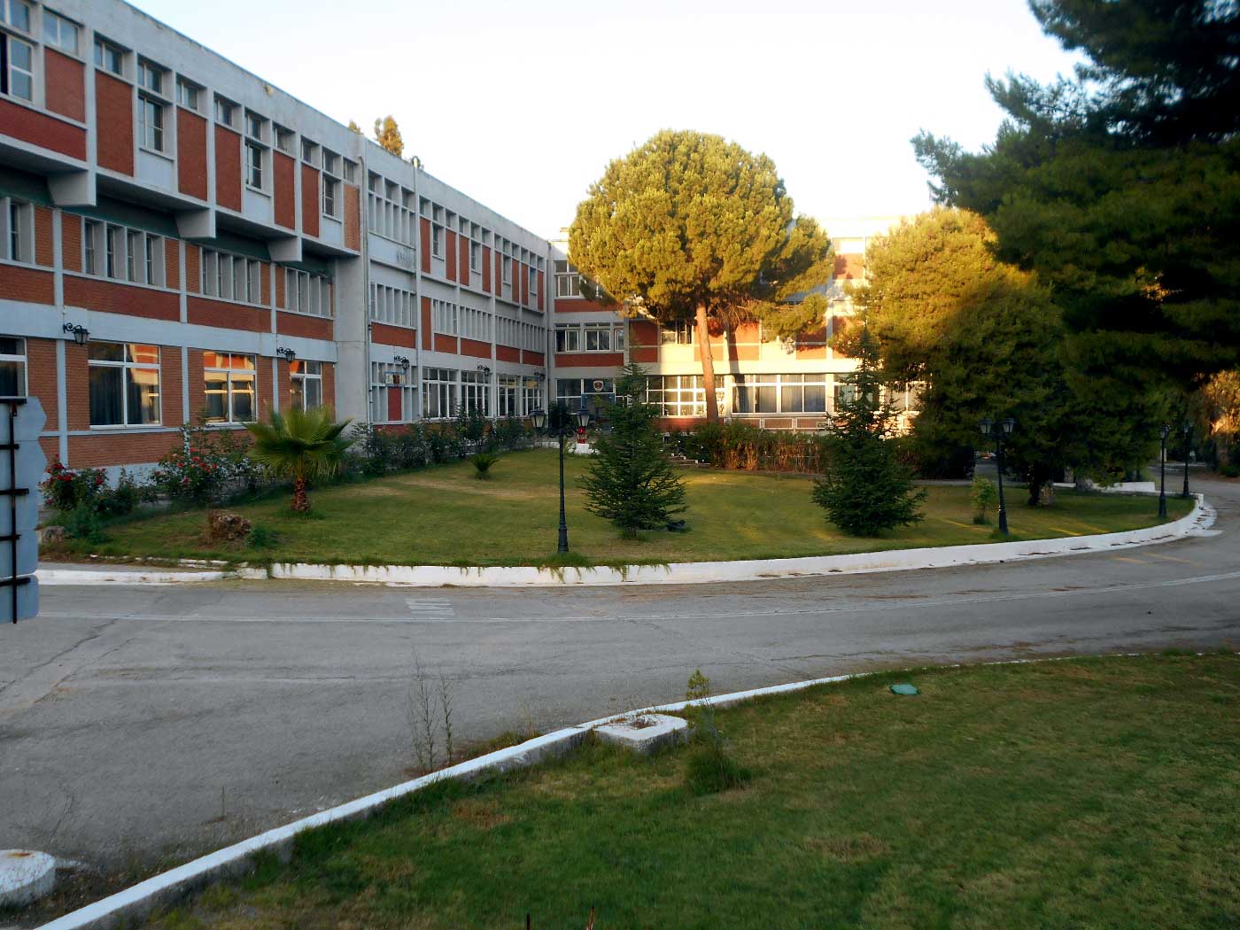 Σχολή Μονίμων Υπαξιωματικών Ναυτικού - Επίσημη Ιστοσελίδα